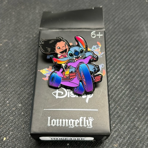 Disney | Jewelry | Disney Loungefly Stitch Collector Pin | Poshmark